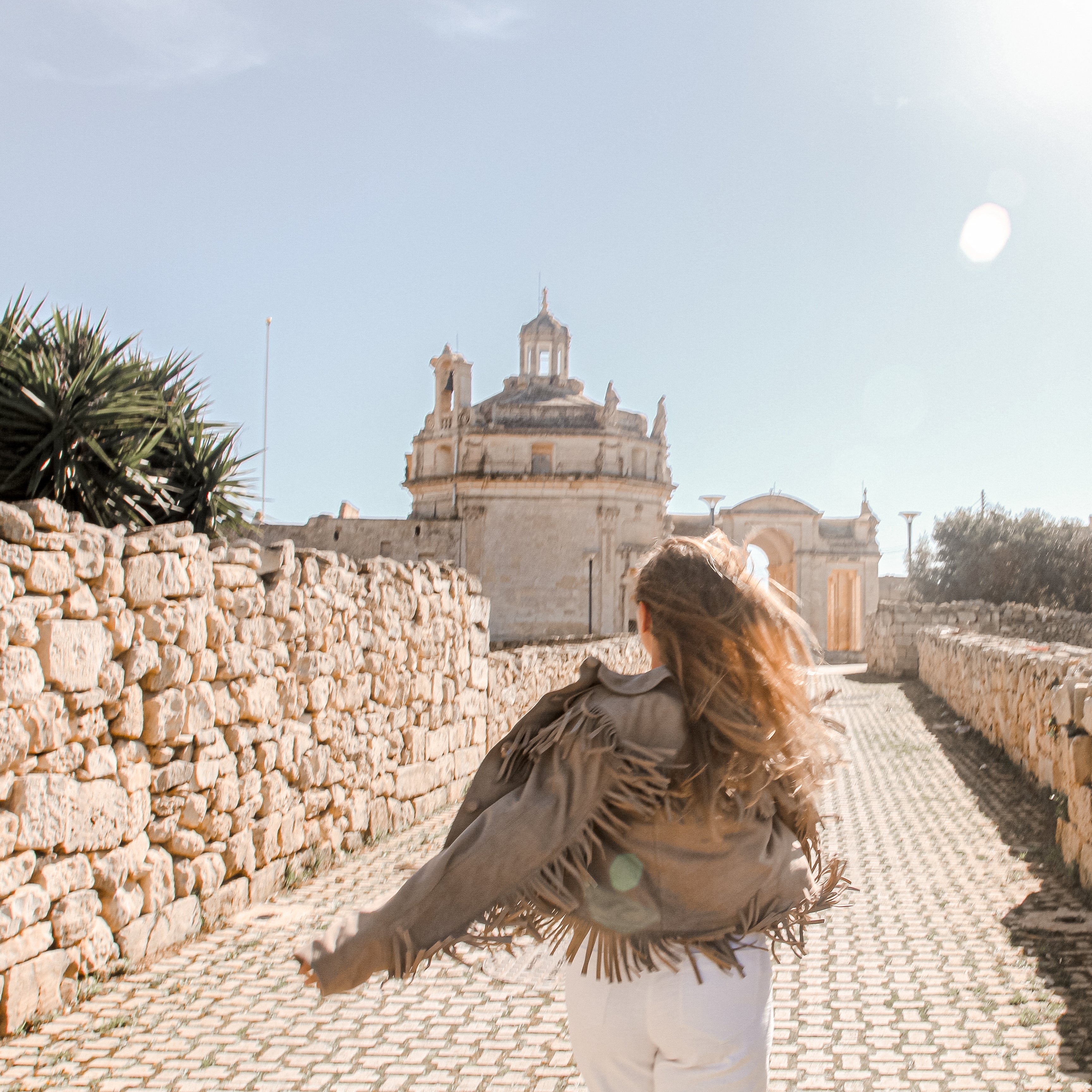 Around Malta: Siġġiewi, Ħaġar Qim, Dingli Cliffs – Alexis Co.